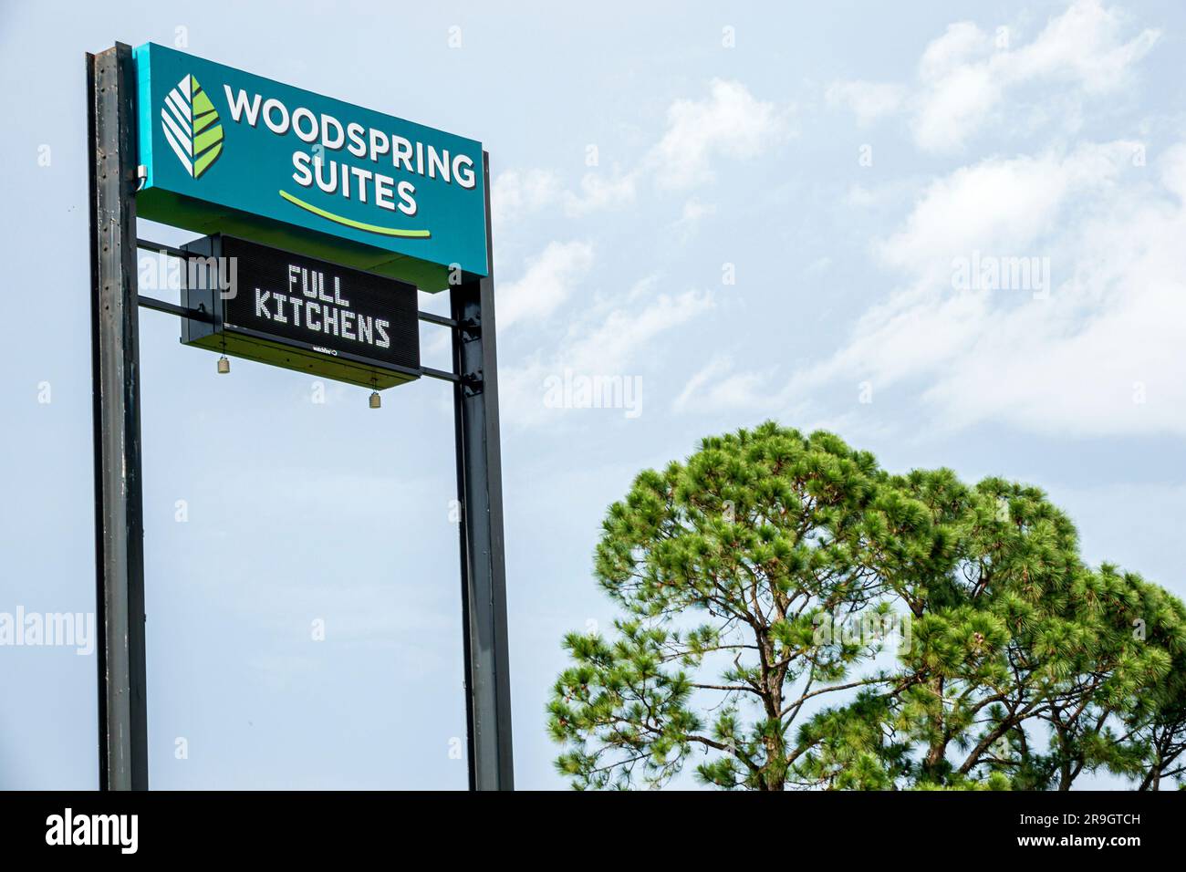 Tall roadside sign pylon advertising full kitchens hi-res stock ...