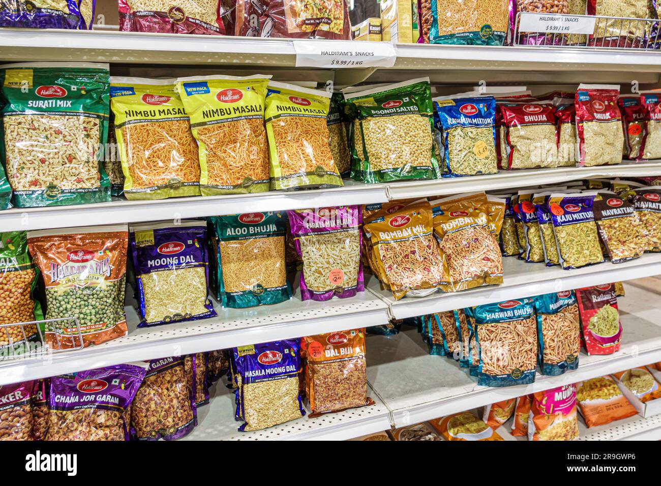 Asian imported foods display sale hi-res stock photography and images ...