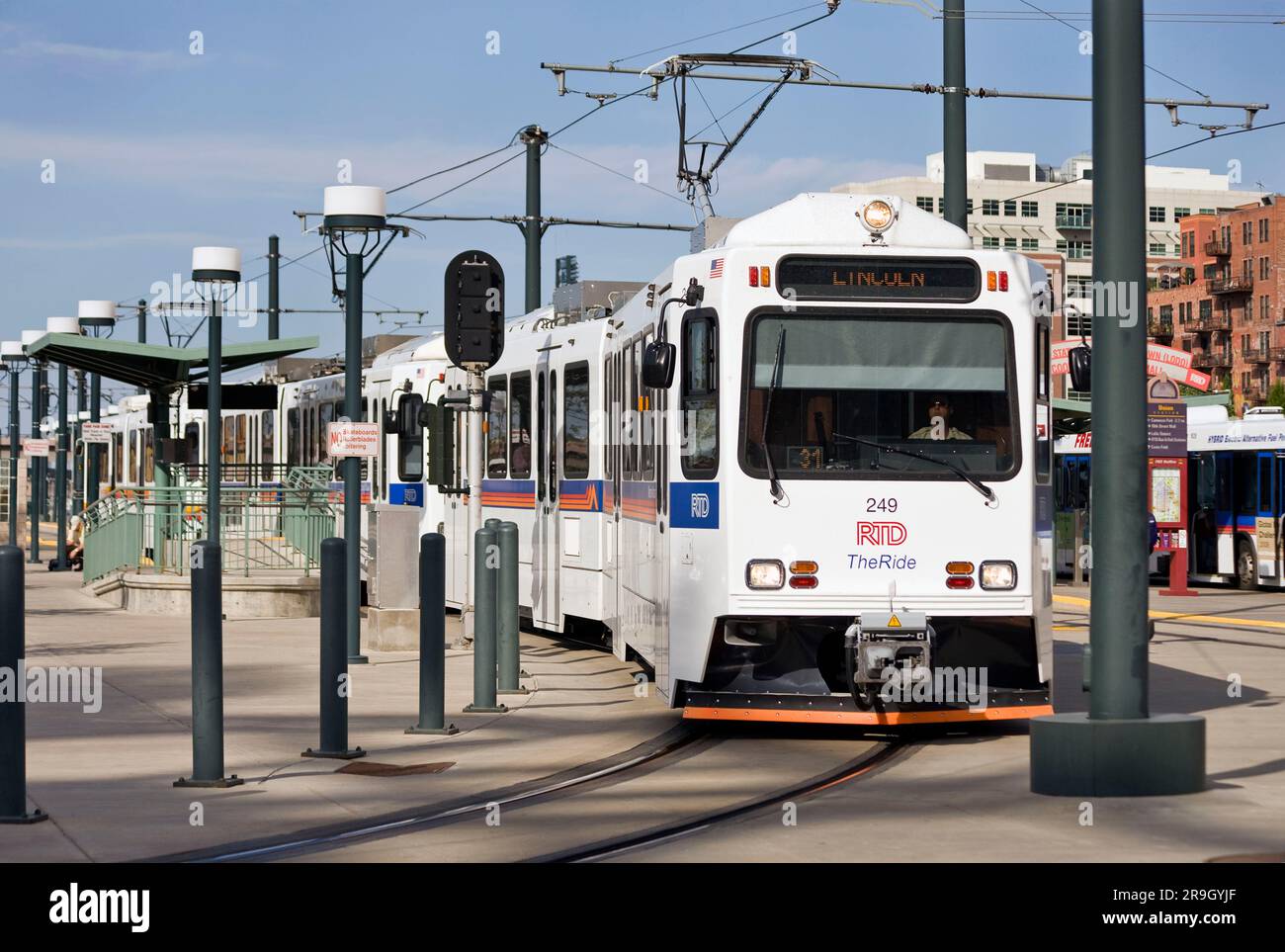 Light Rail train leaves station Denver CO Stock Photo - Alamy