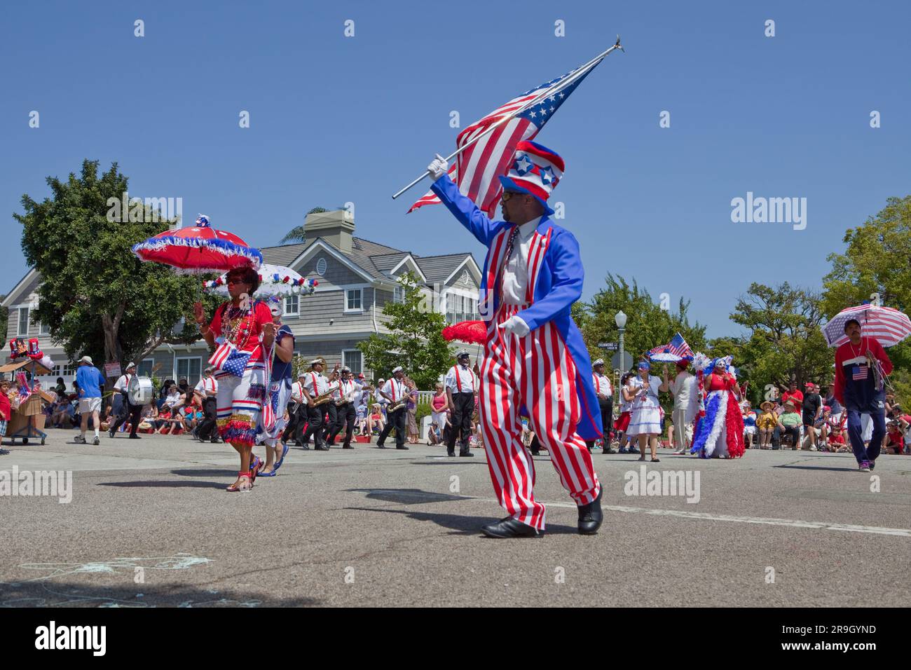 4th of july parade hi-res stock photography and images - Alamy