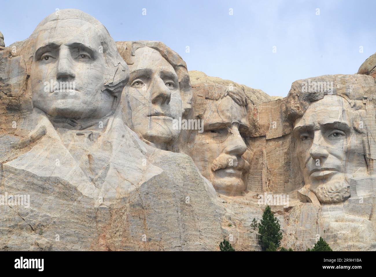Horizontal close-up of Mount Rushmore Stock Photo - Alamy