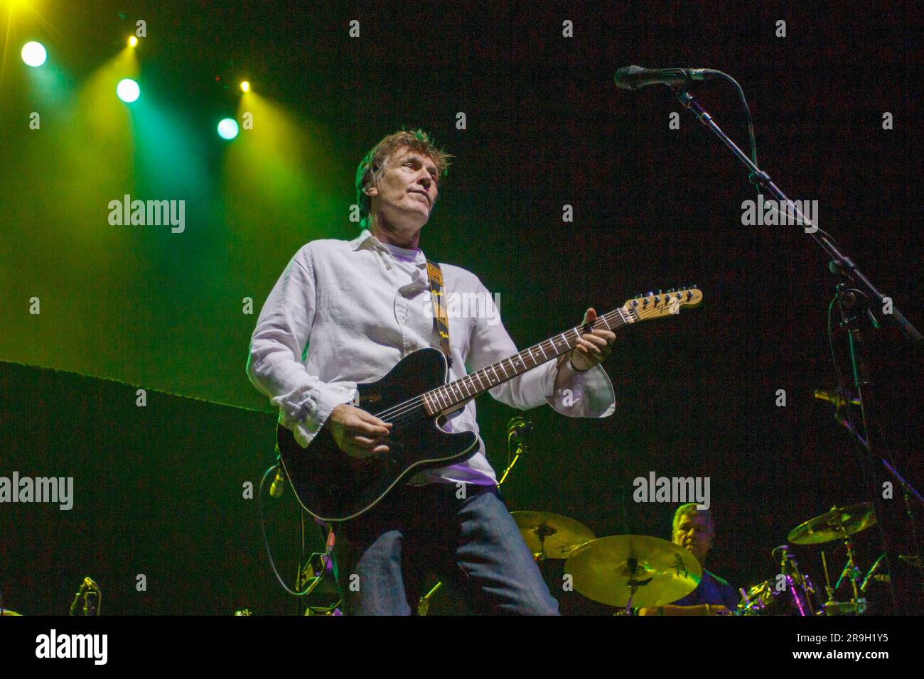 English rock and blues singer and guitarist hi-res stock photography ...