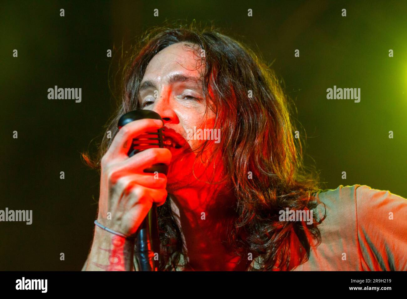 Lead singer Brandon Boyds of American rock band Incubus performs live ...