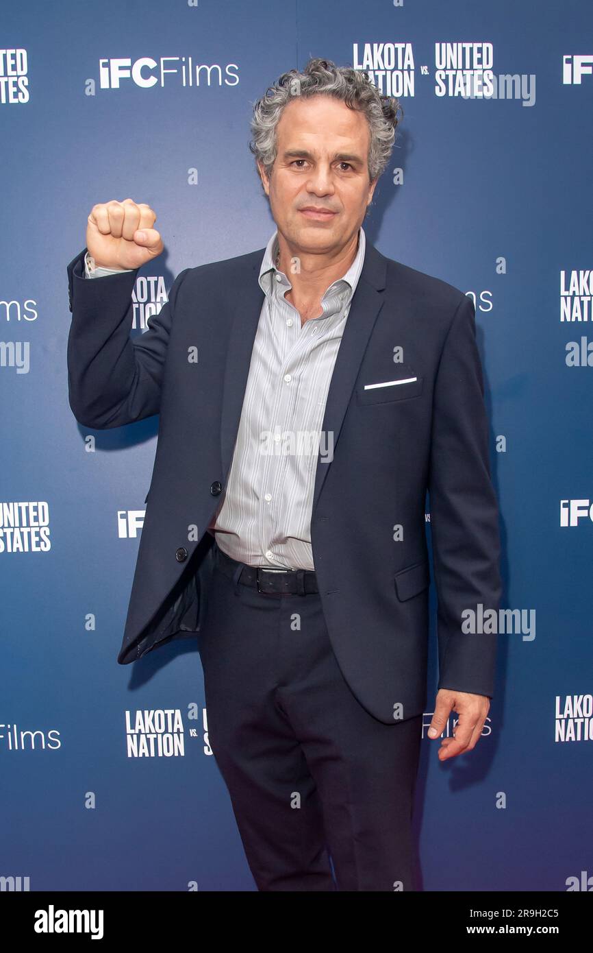 NEW YORK, NEW YORK - JUNE 26: Mark Ruffalo attends the premiere of ...