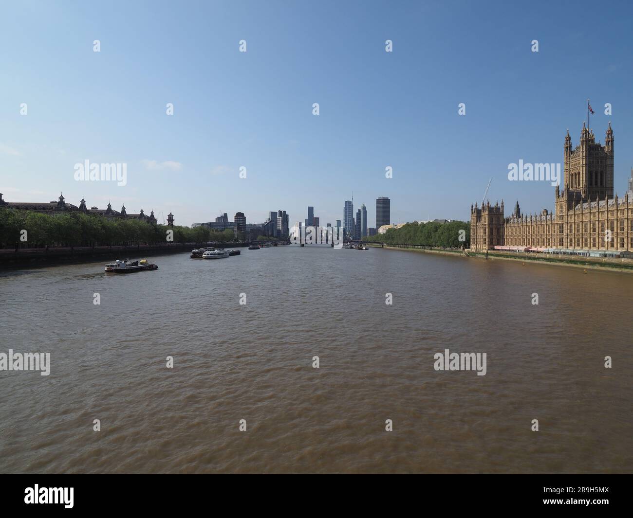 Panoramic view of River Thames in London, UK Stock Photo - Alamy