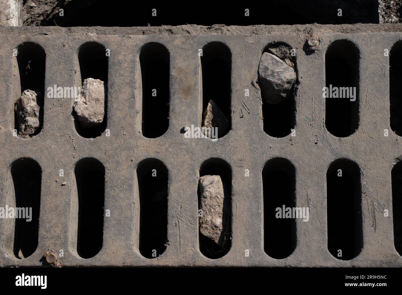 Road work replacement underground hi-res stock photography and images ...