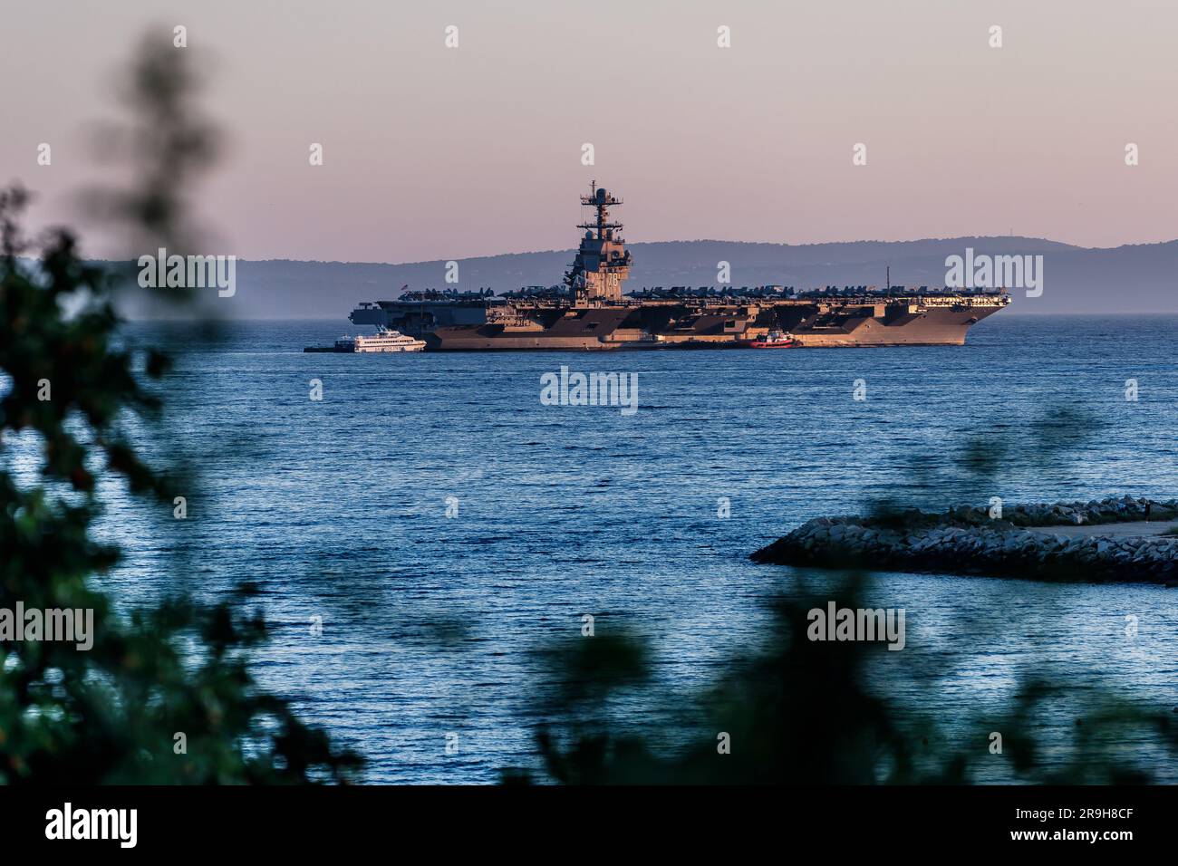 Split, Croatia. 26th June, 2023. Lights on the USS Gerald R. Ford (CVN ...