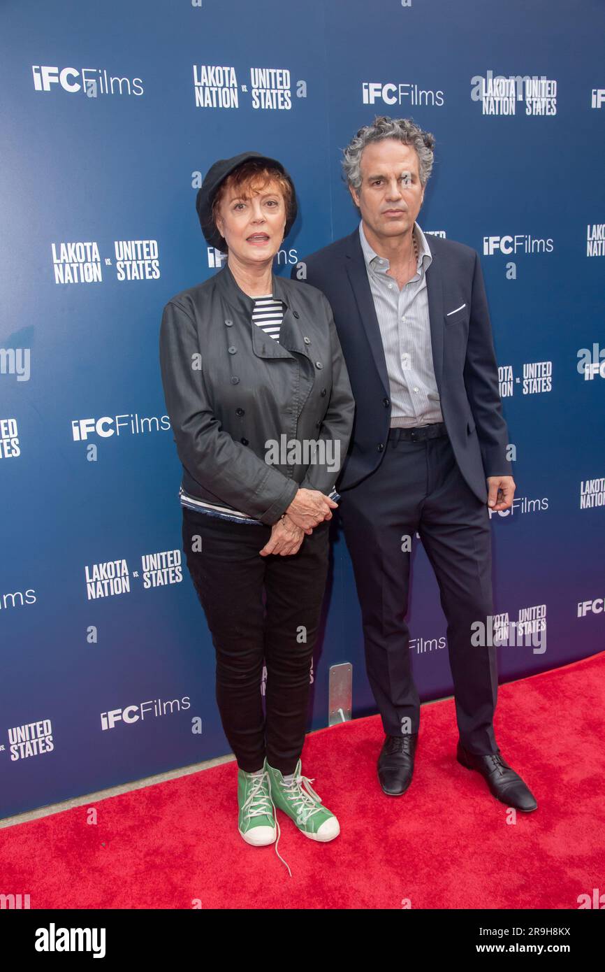 New York, United States. 26th June, 2023. Susan Sarandon and Mark ...