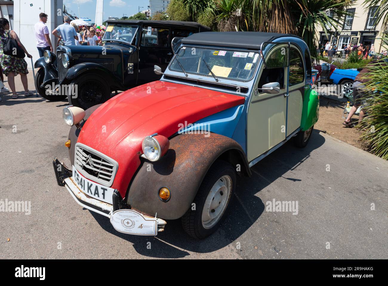 2cv6 dolly hi-res stock photography and images - Alamy