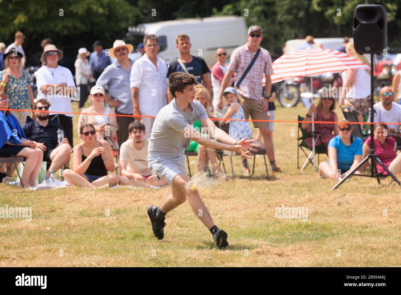 Egg throwing championship hi-res stock photography and images - Alamy