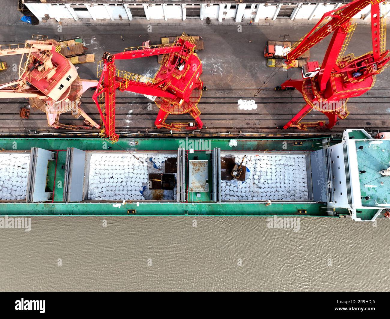 Fertilizer terminal hi-res stock photography and images - Alamy