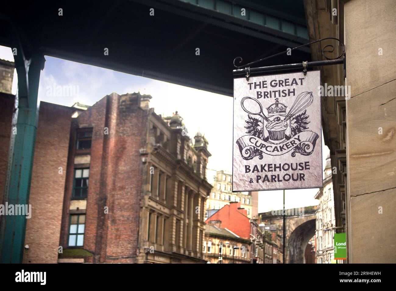 The Great British Cupcakery - Bakehouse & Parlour, Queen Street ...