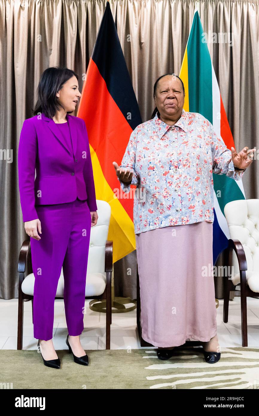 Pretoria, South Africa. 27th June, 2023. Annalena Baerbock (Bündnis 90/Die Grünen, l), Foreign ...