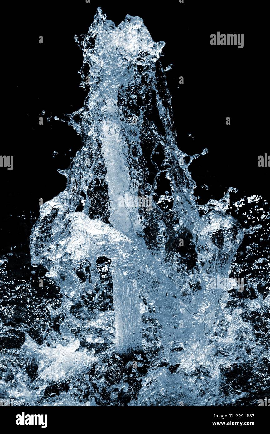 Wet waterfall black hi-res stock photography and images - Alamy