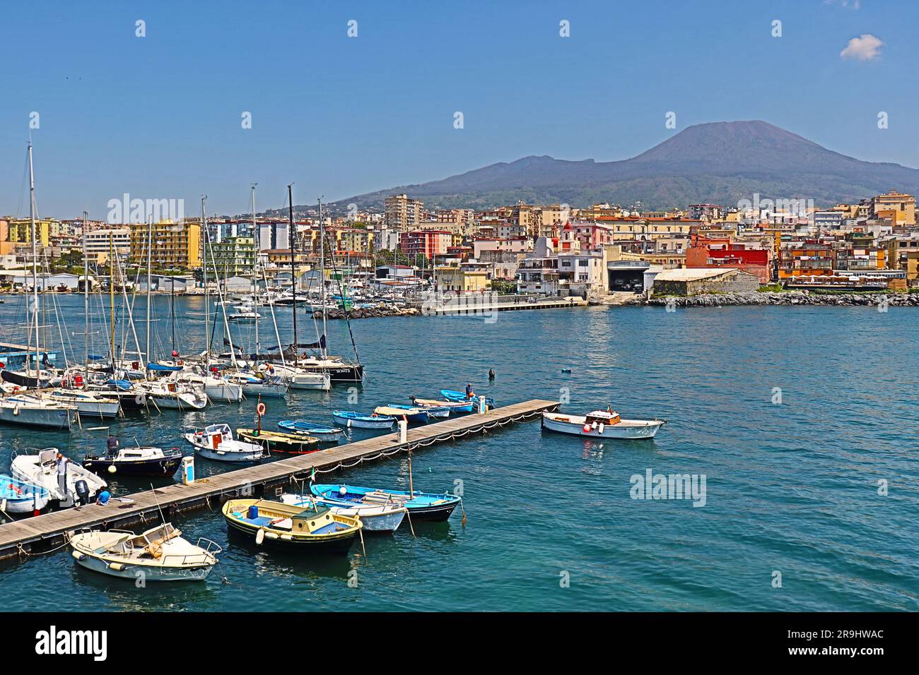 Visit napoli hi-res stock photography and images - Alamy