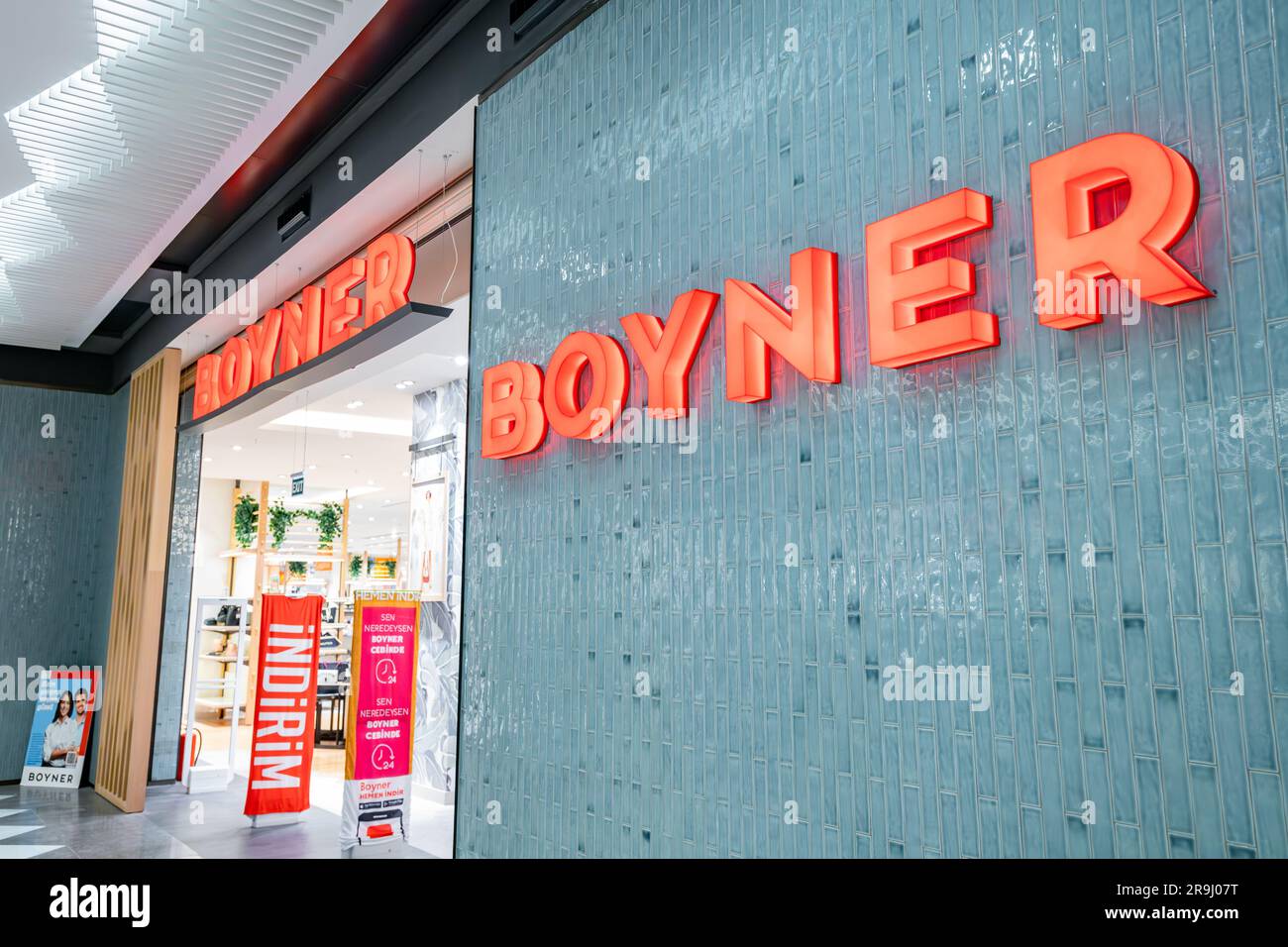 Logotipo De Boyner Holdings 11logo Png Images | PNGWing