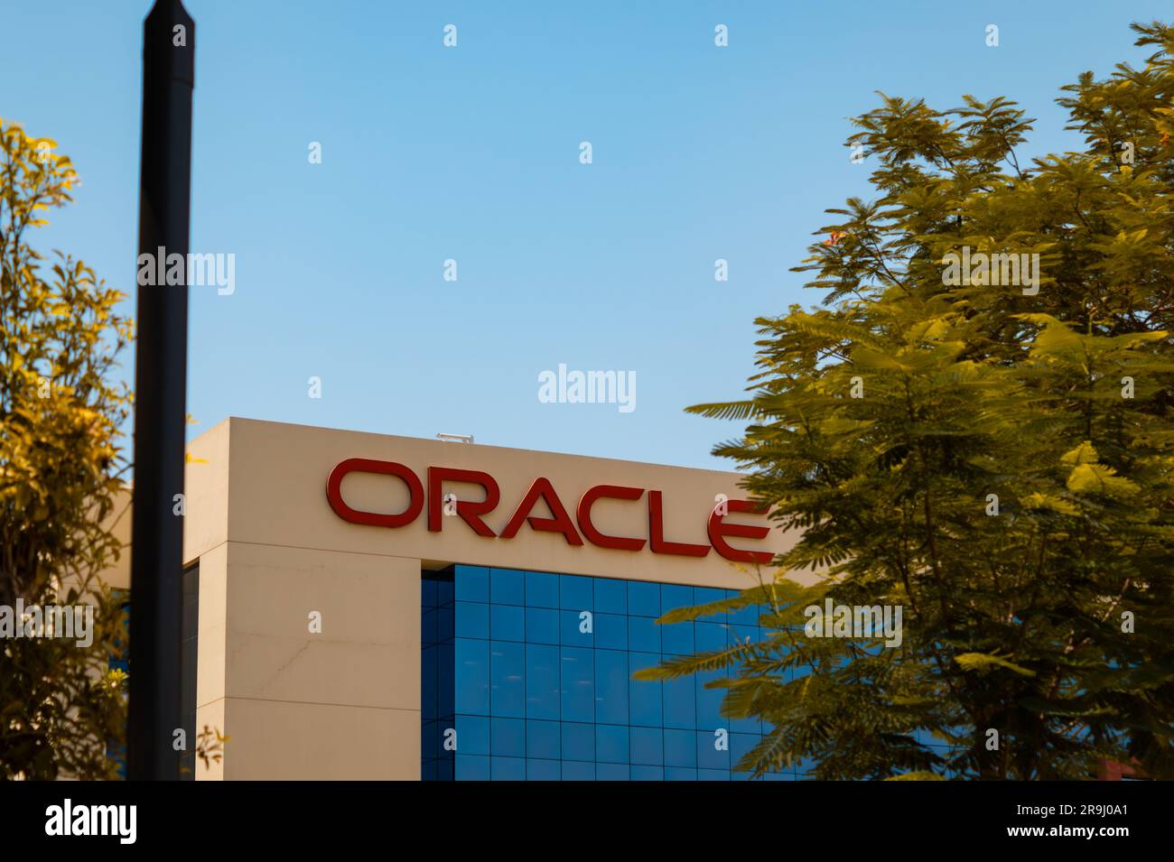 Dubai, UAE- 25062023: Oracle office building Stock Photo - Alamy