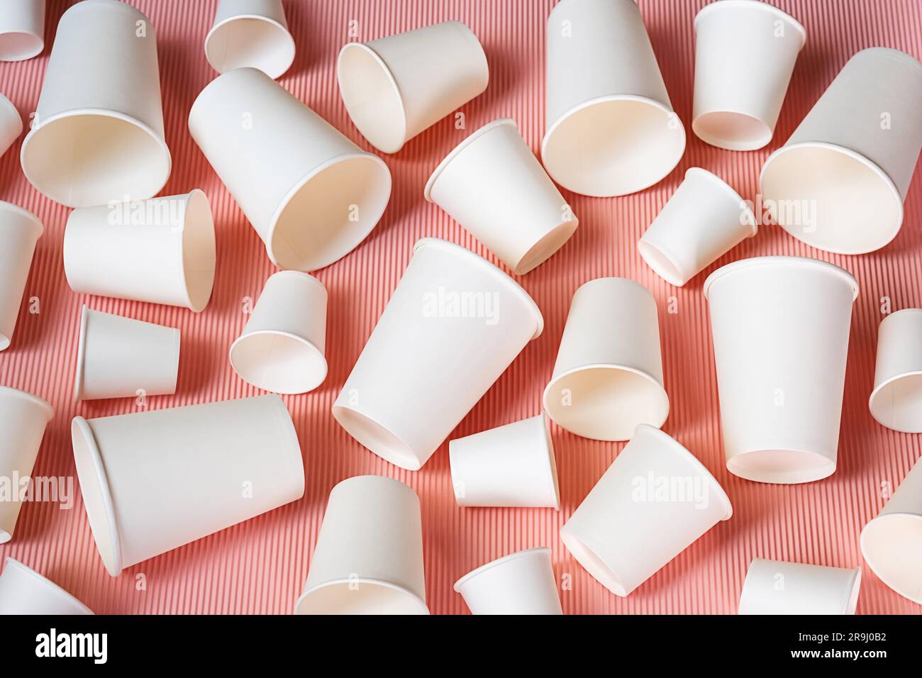 Various sized disposable coffee cups. Different takeaway coffee cups ...