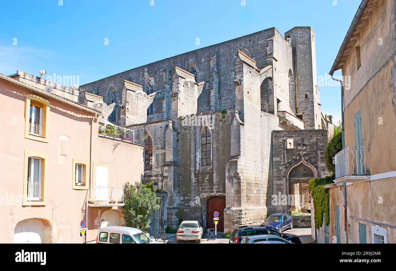 The small square of Albin Peyron opens the view on the side wall of ...