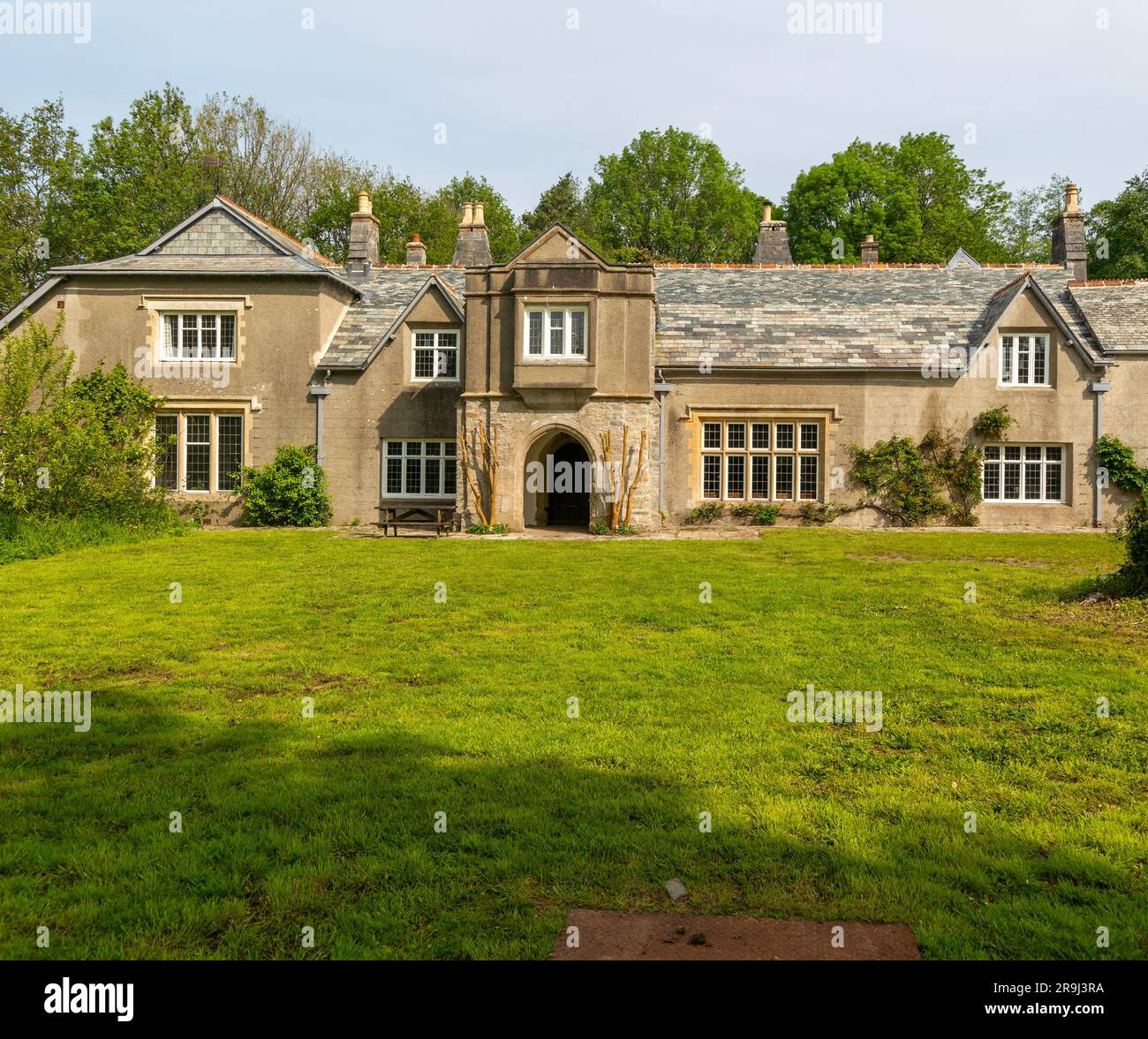 Old Postern building, Schumacher College, Dartington Hall estate ...
