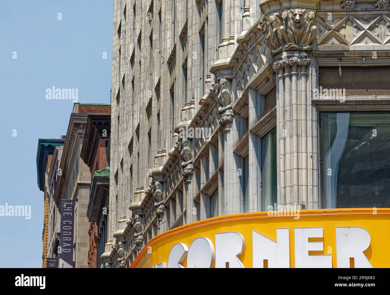 Terra cotta detailing above the second floor of Washington Street ...