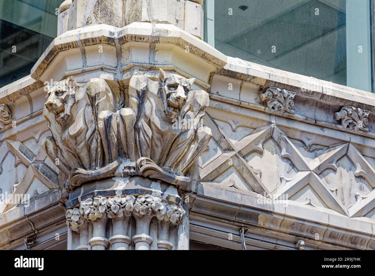 Terra cotta detailing above the second floor of Washington Street ...