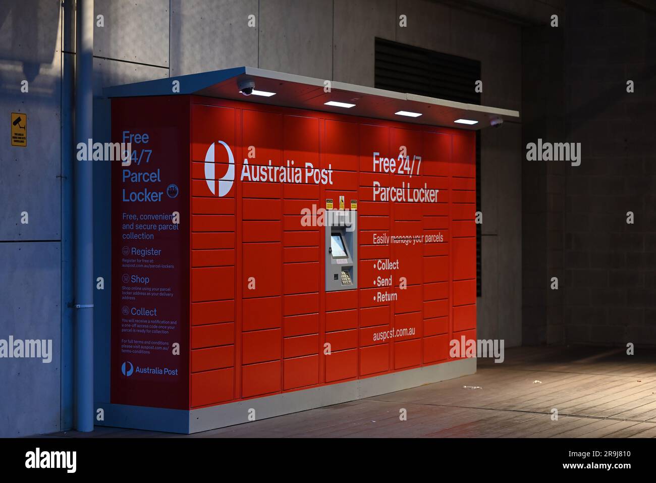 Cctv logo hi-res stock photography and images - Alamy