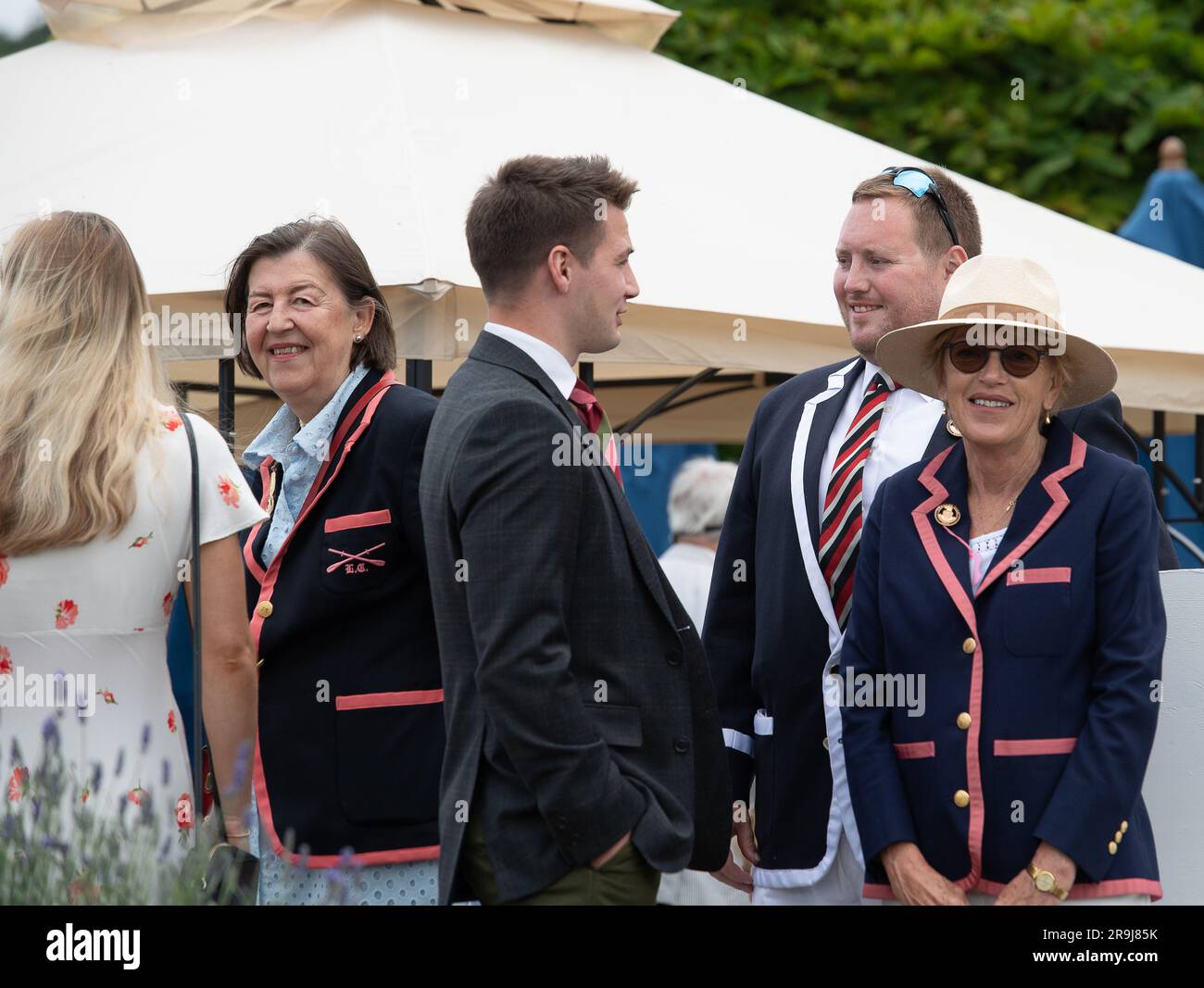 Henley-on-Thames, Oxfordshire, UK. 27th June, 2023. Guests enjoying ...