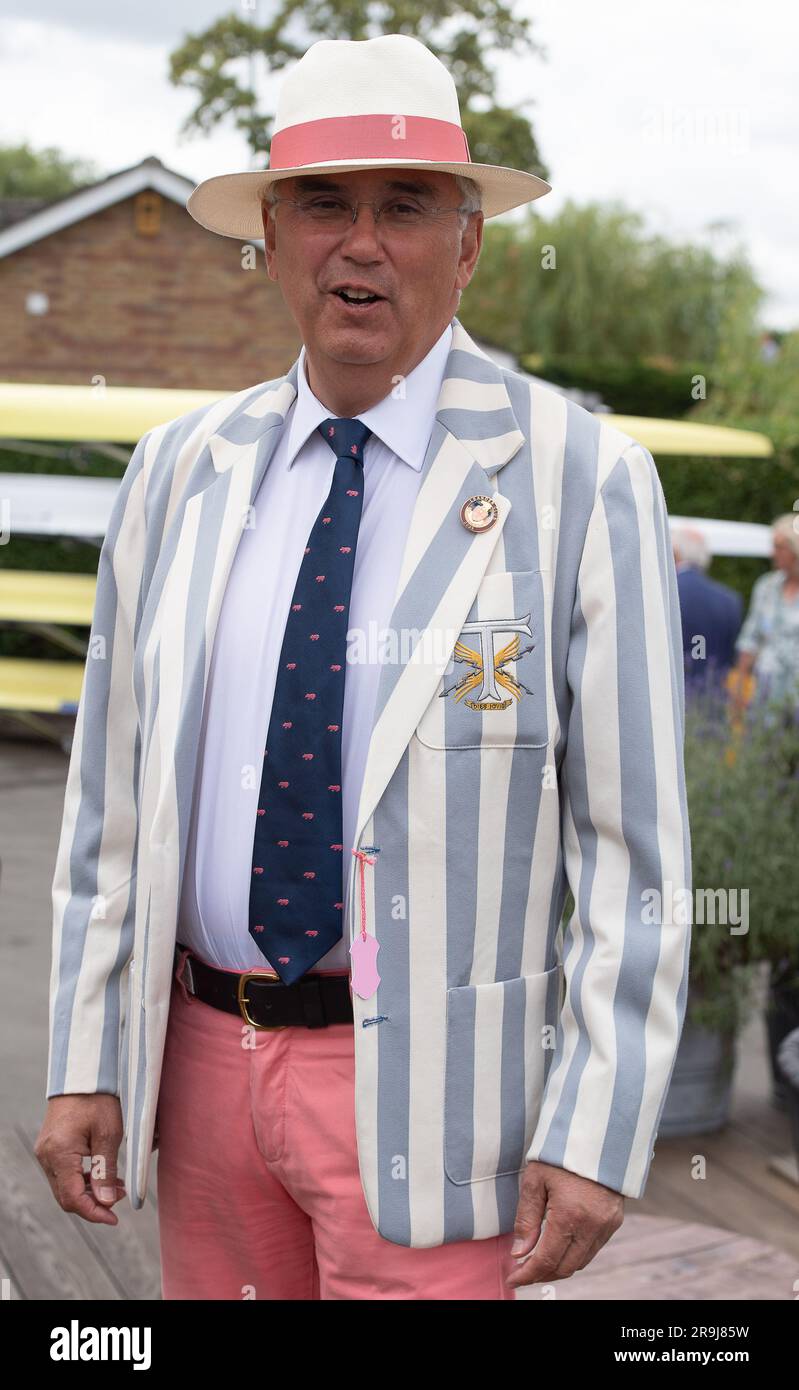 Henley-on-Thames, Oxfordshire, UK. 27th June, 2023. Guests enjoying ...