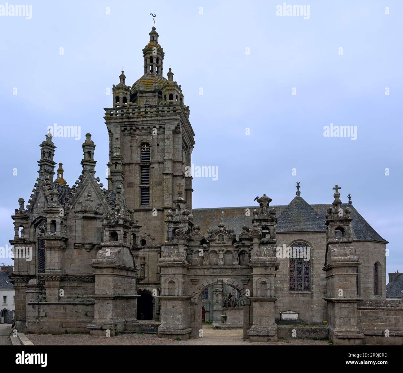 Church parish close hi-res stock photography and images - Alamy