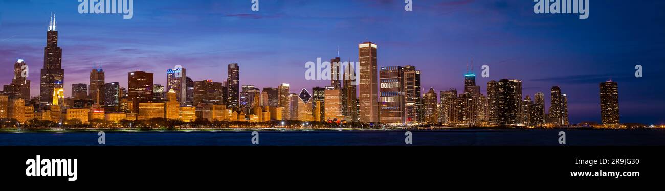 Chicago Skyline - Panoramic view of Downtown at Dusk, Illinois, USA ...