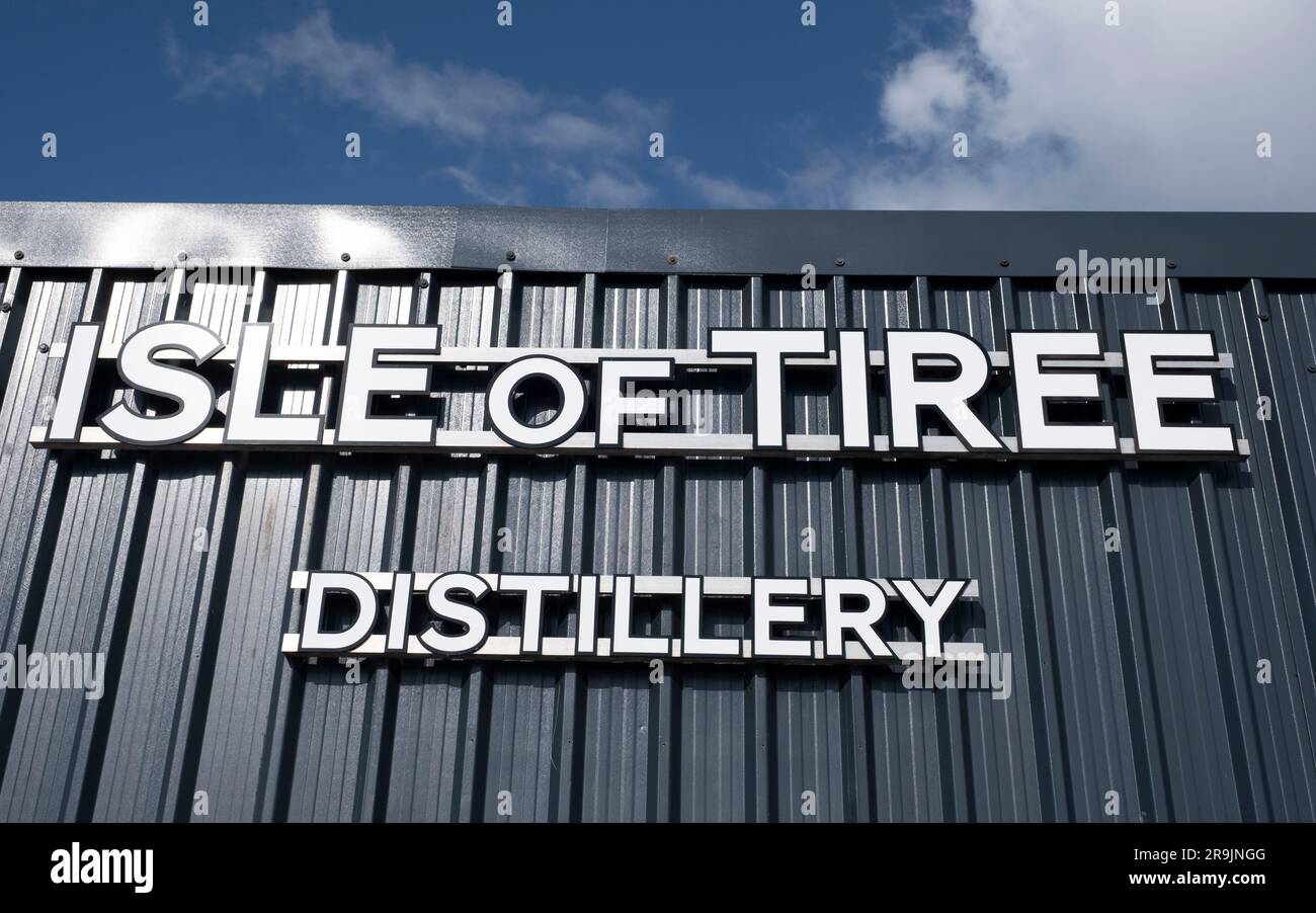 Tiree whisky hi-res stock photography and images - Alamy