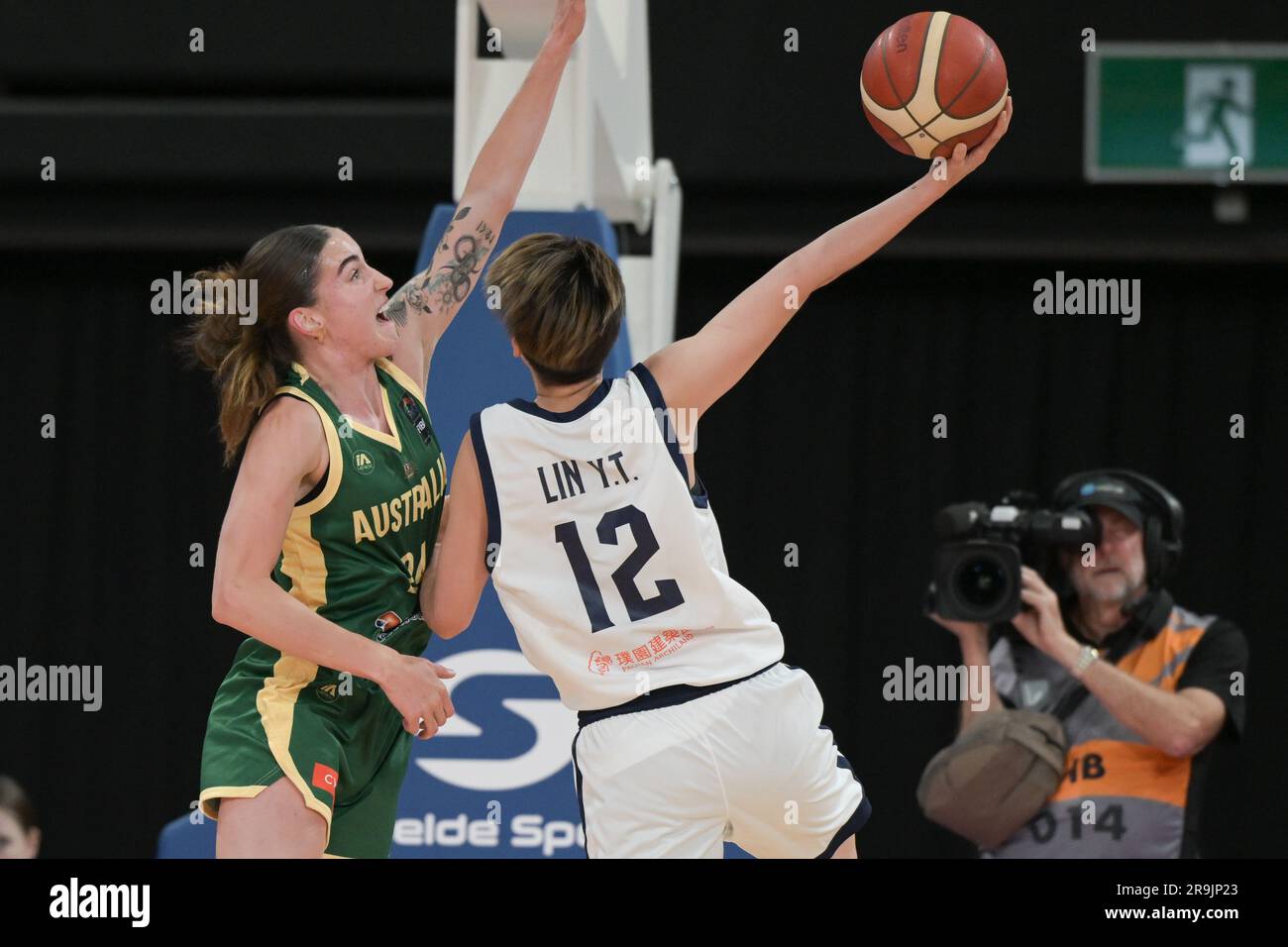 Sydney, Australia. 27th June, 2023. Anneli Maley (L) of Australia Women ...