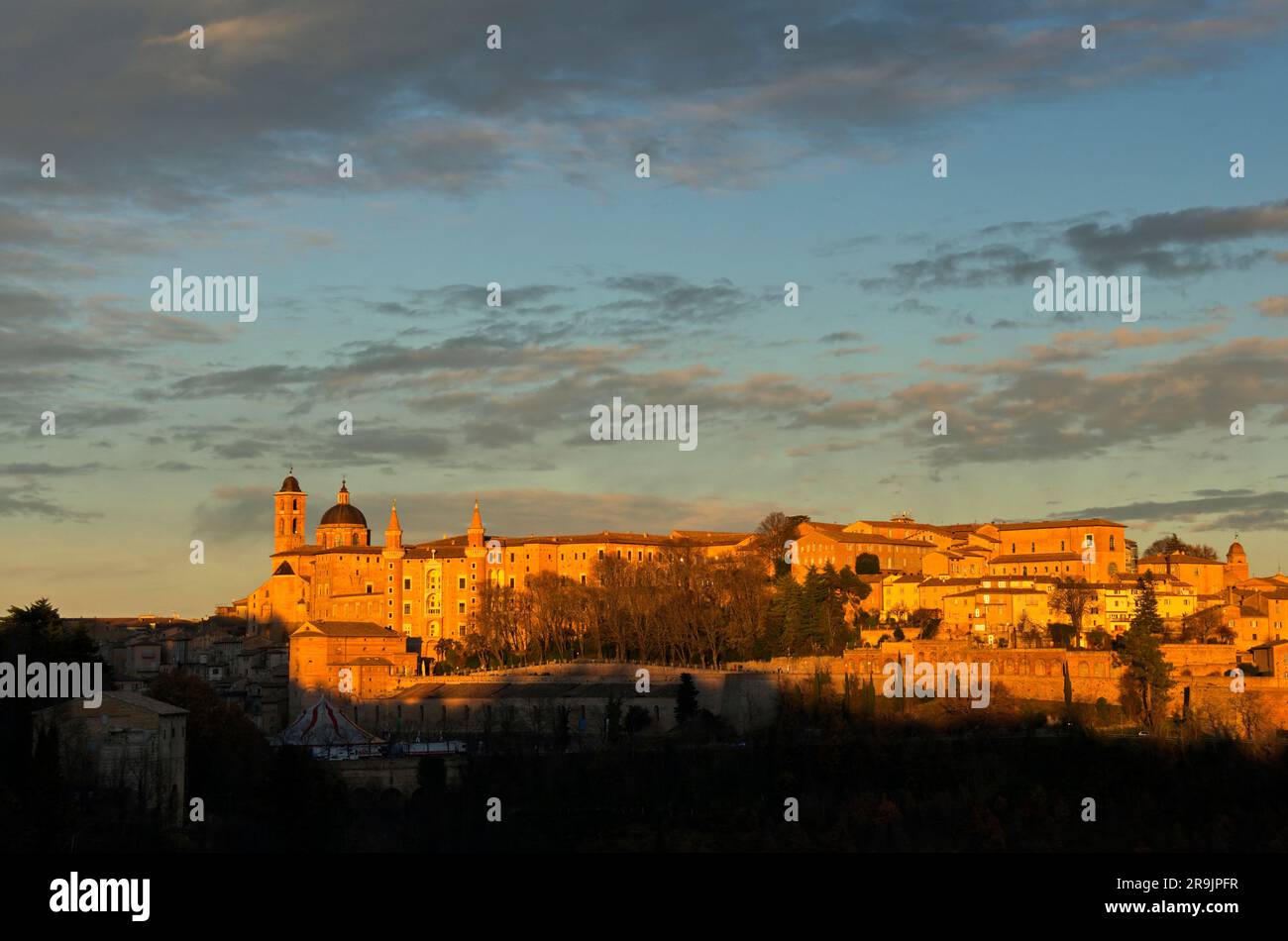 Palazzo urbano ducale hi-res stock photography and images - Alamy