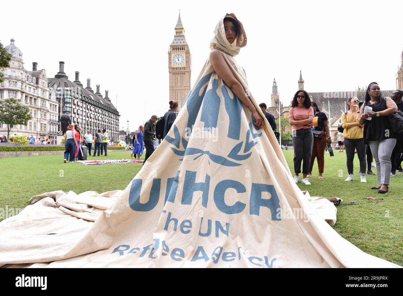 Unhcr camp hi-res stock photography and images - Alamy