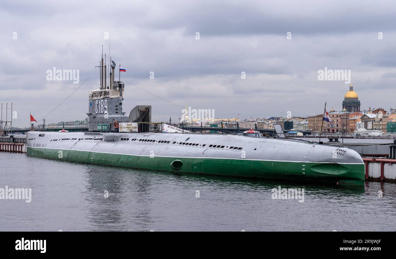 Vasilievsky Island, near Universitetskaya Naberezhnaya, the S-189 ...