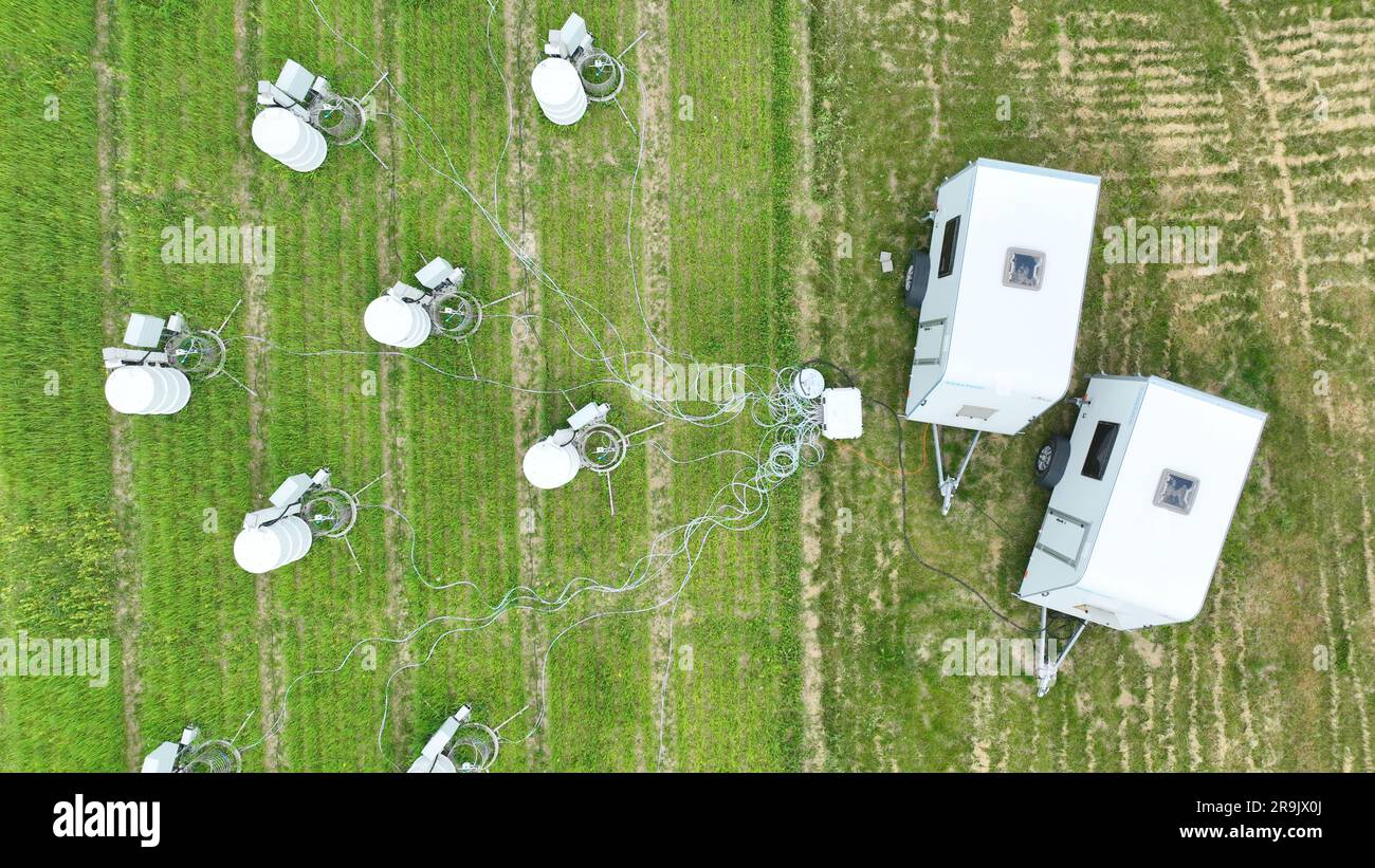 Scientific measurement respiration wheat hi-res stock photography and ...