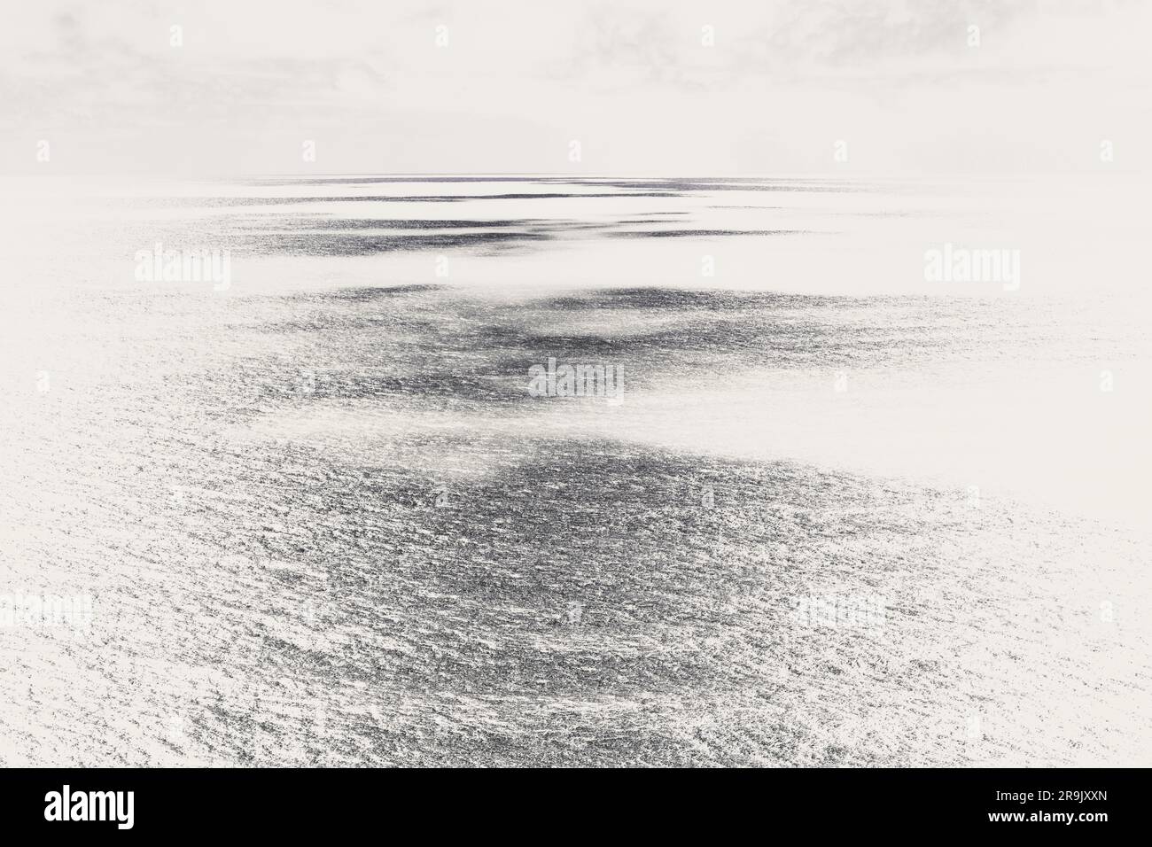 Abstract water horizon hi-res stock photography and images - Alamy