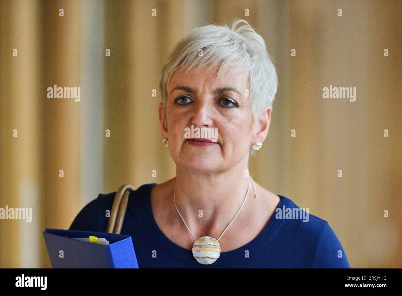 Harri Morris's Instagram, Twitter & Facebook on IDCrawl