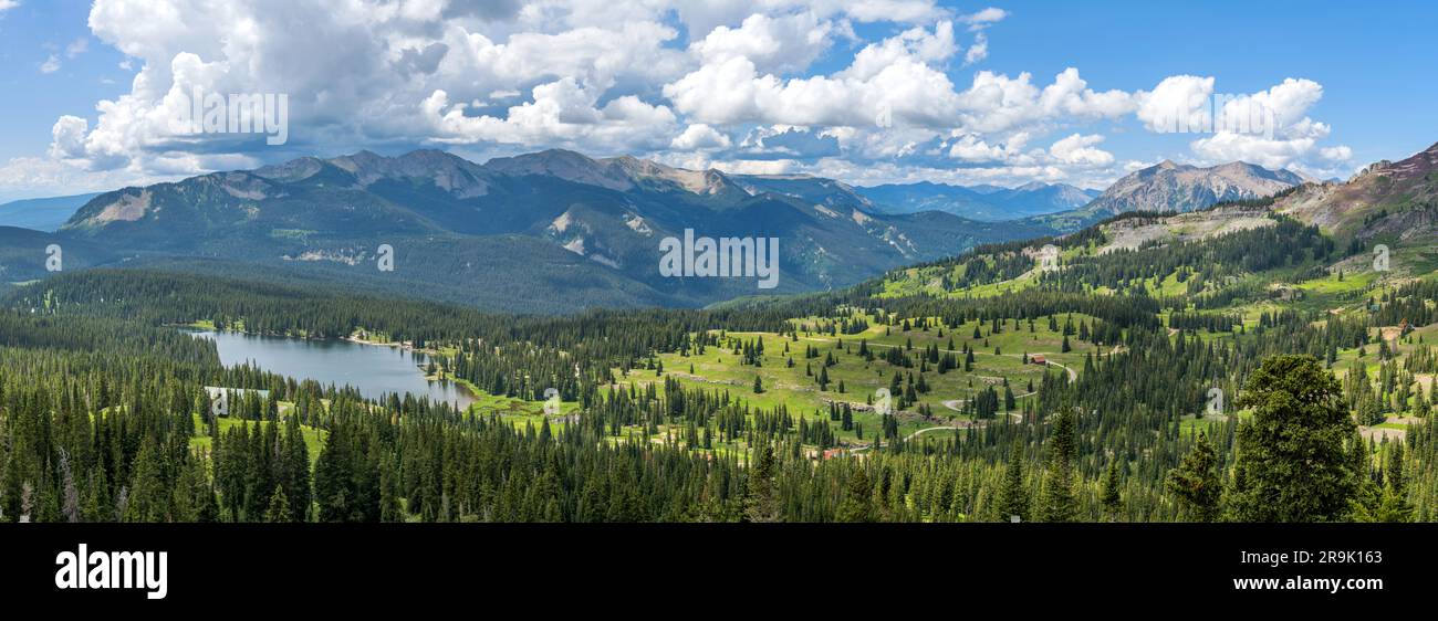 Summer Mountains - A panoramic overview of Lake Irwin at base of ...