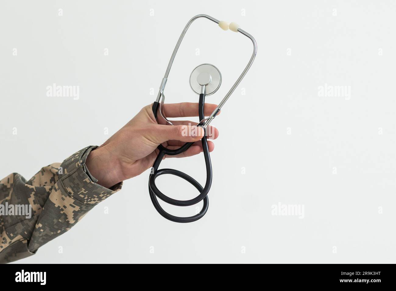 Medical exam soldier hi-res stock photography and images - Alamy