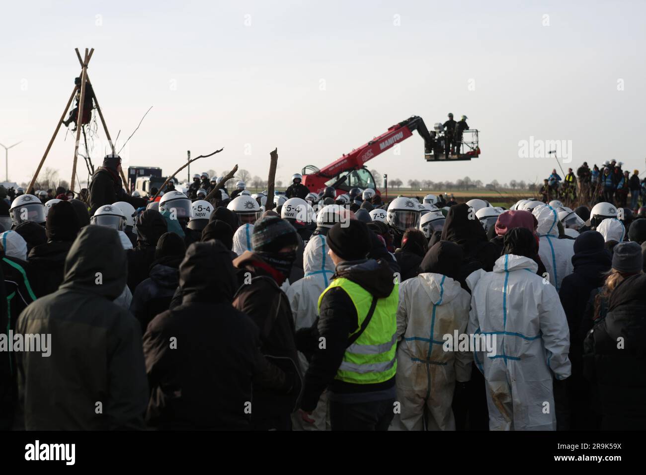 Lützerath, Germany - 01 10 2023 -Climate Protest, Police Evict ...