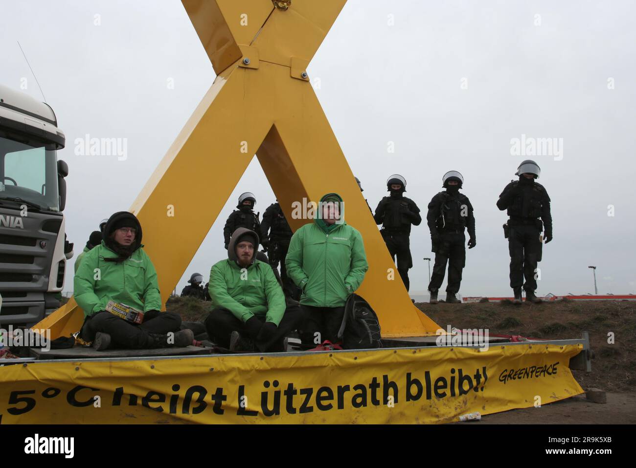 Lützerath, Germany - 01 10 2023 -Climate Protest, Police Evict ...