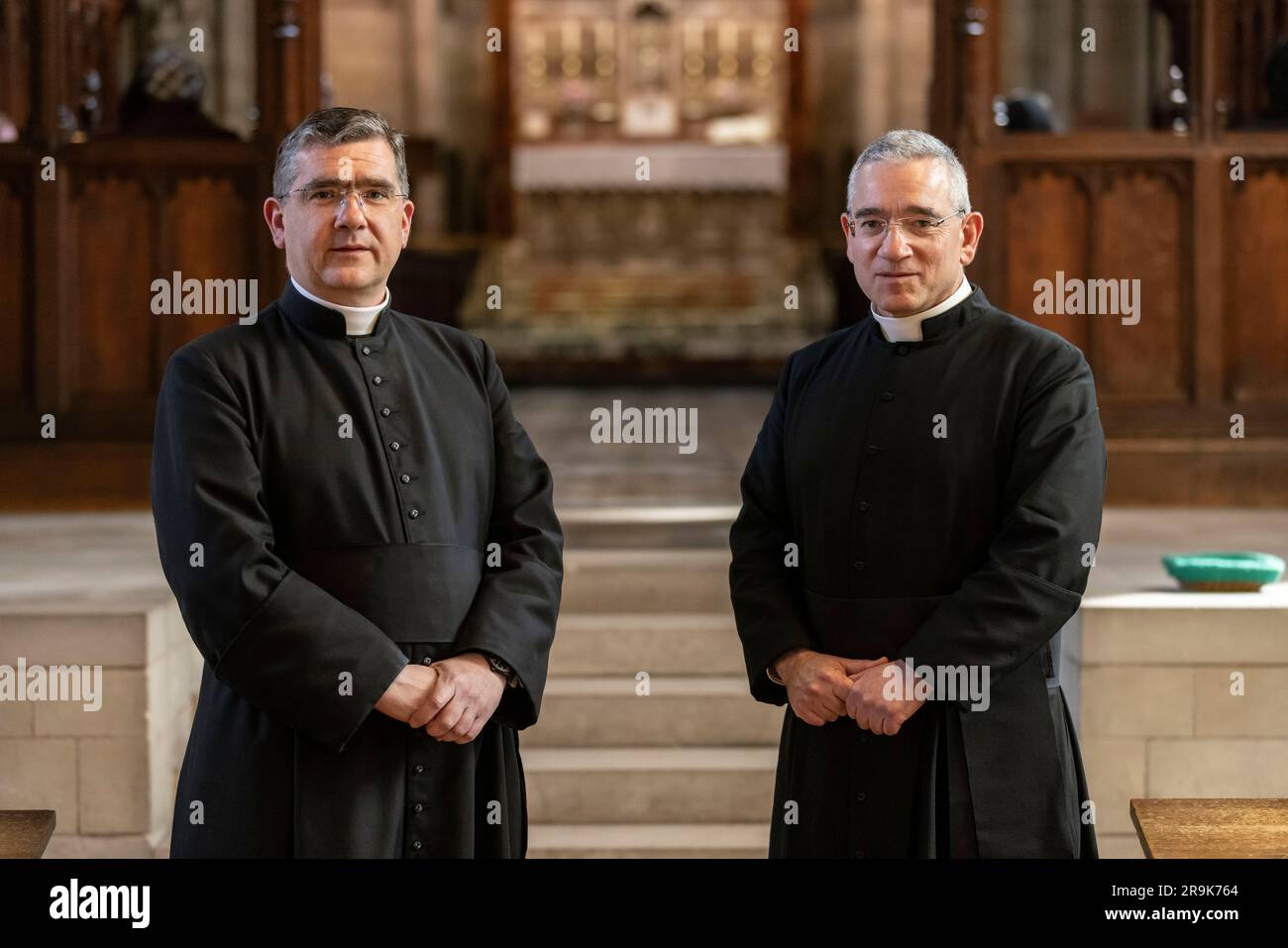 Father robert brucciani hi-res stock photography and images - Alamy