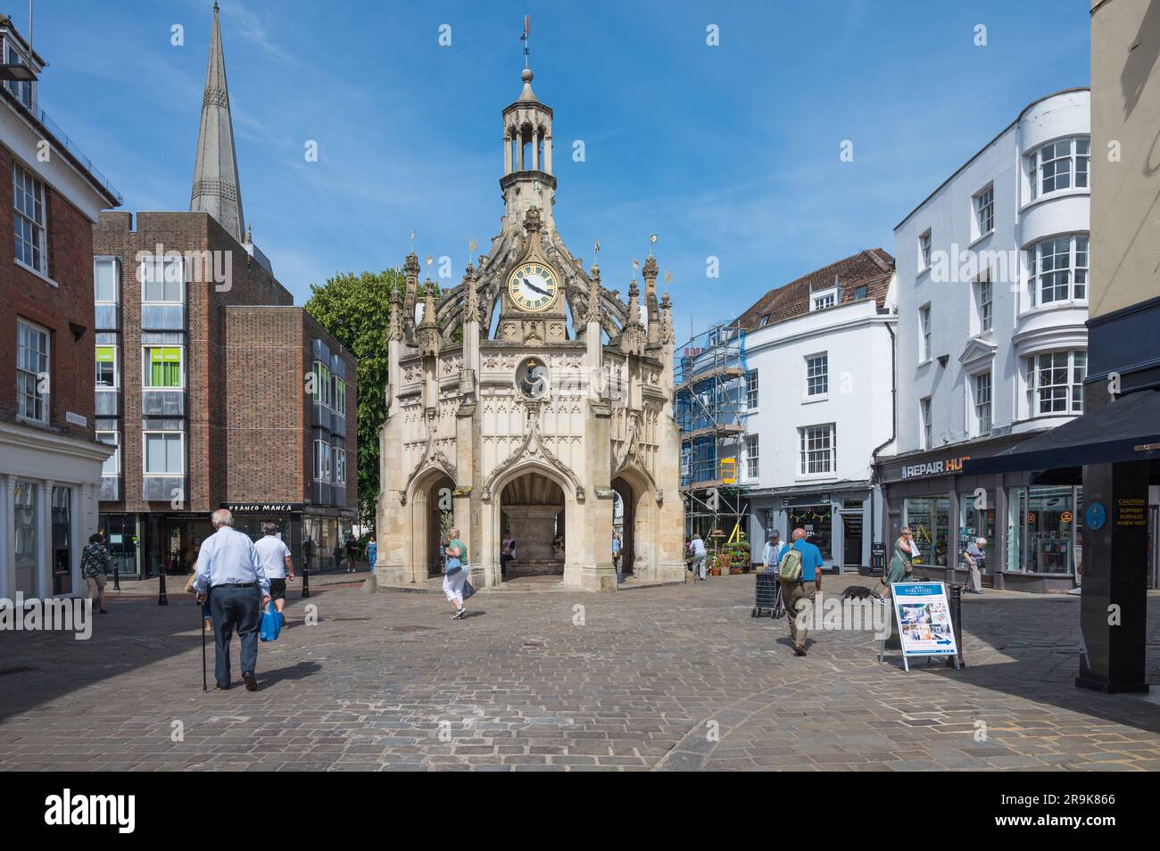 Covered english market cross hi-res stock photography and images - Alamy