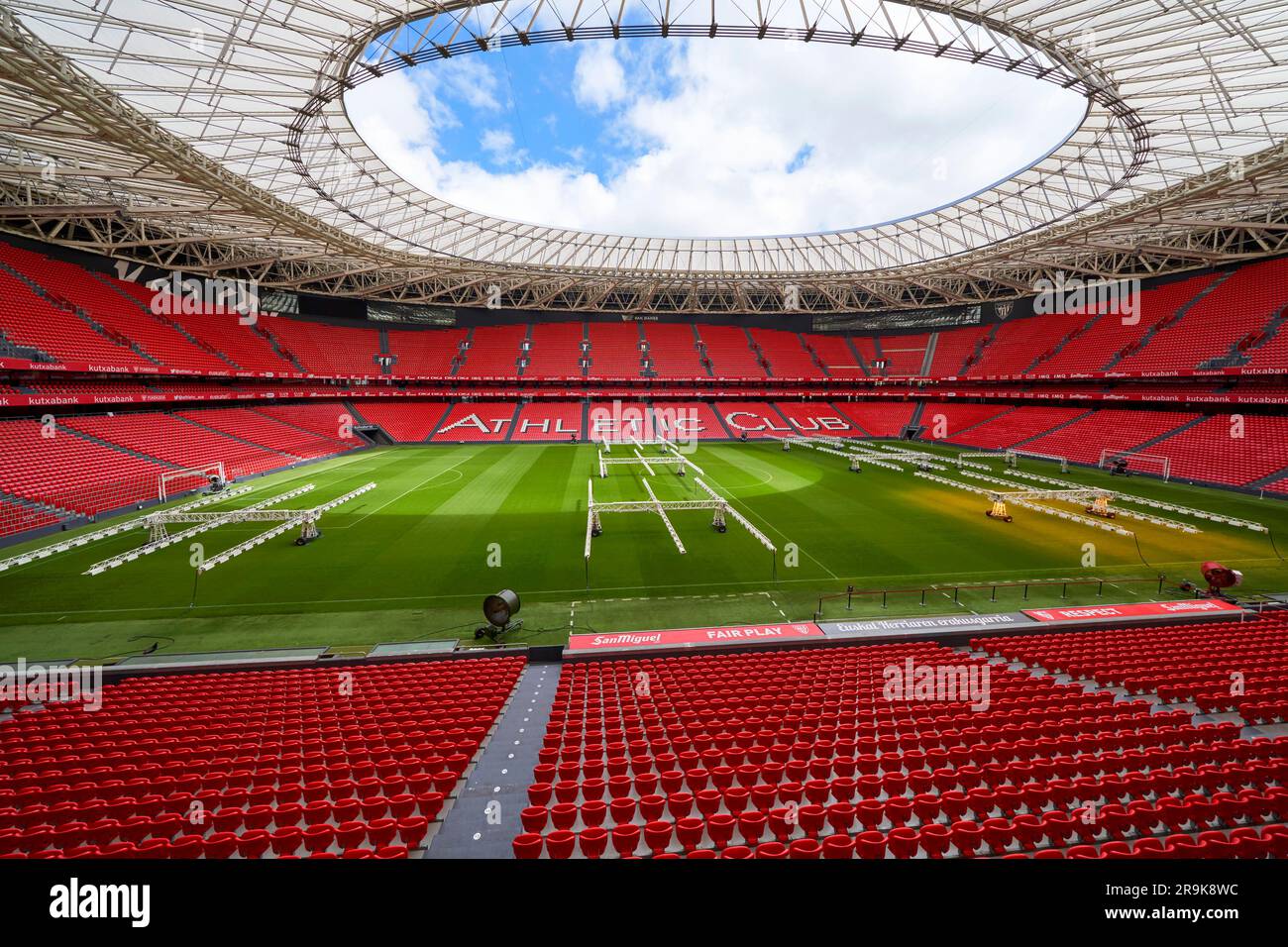 Football pitch panoramic hi-res stock photography and images - Alamy