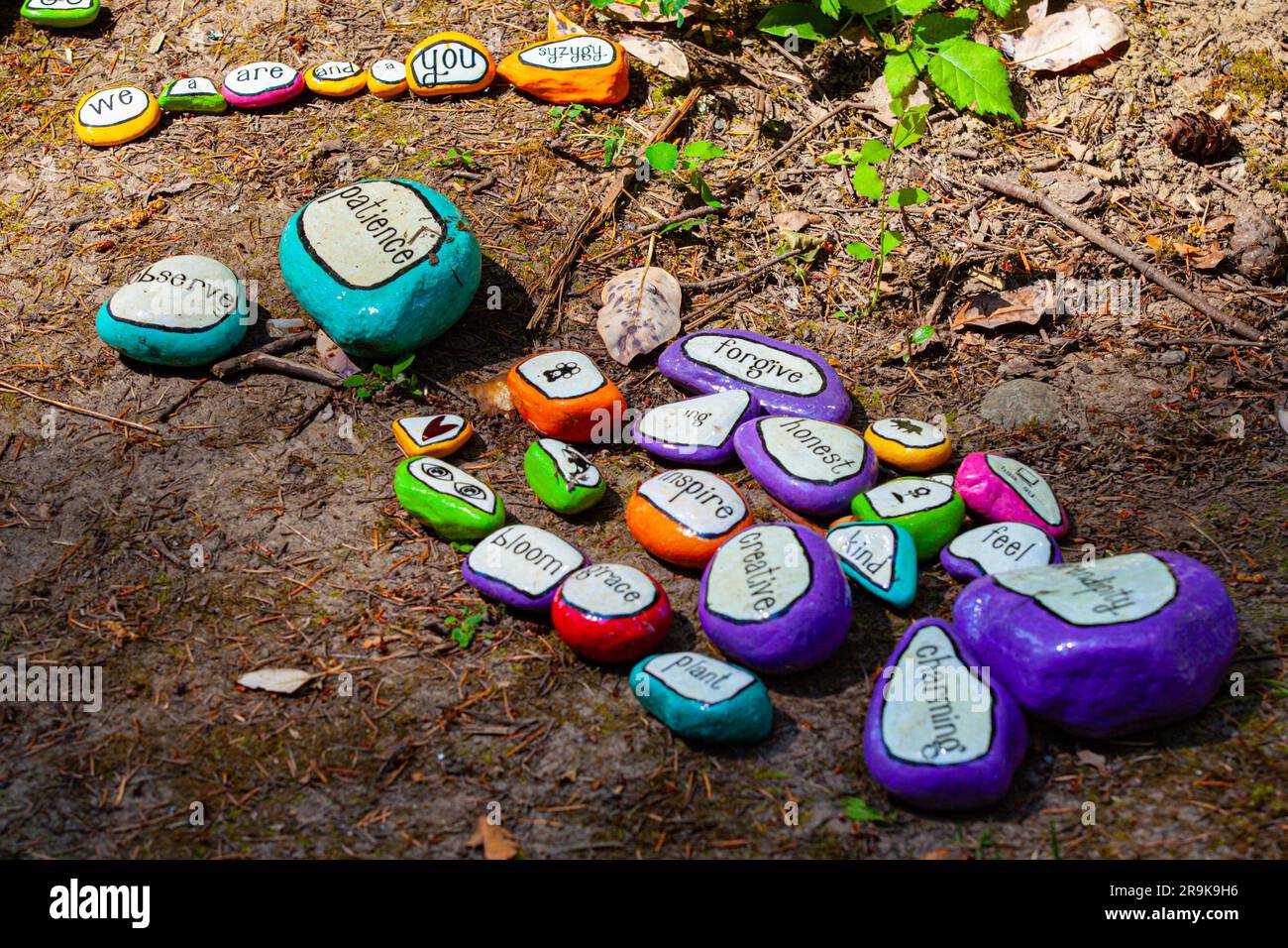 Painted pebbles hi-res stock photography and images - Alamy