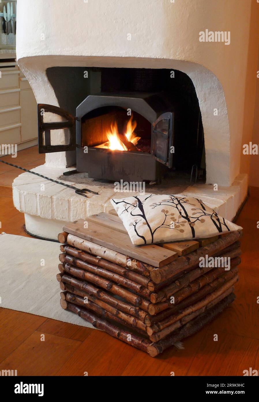 Fire stove hi-res stock photography and images - Alamy