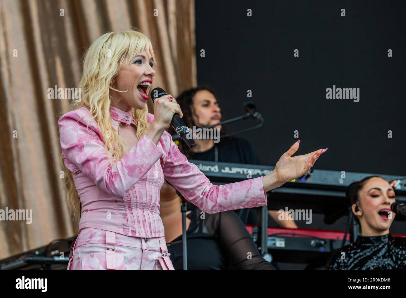 Carly Rae Jepsen plays the Other Stage - Friday at the 2023 Glastonbury ...