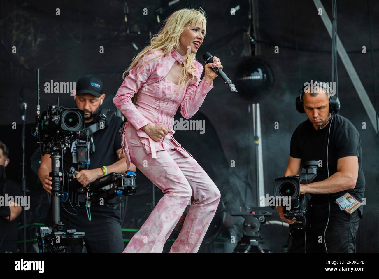 TV crews surround Carly Rae Jepsen as she plays the Other Stage ...